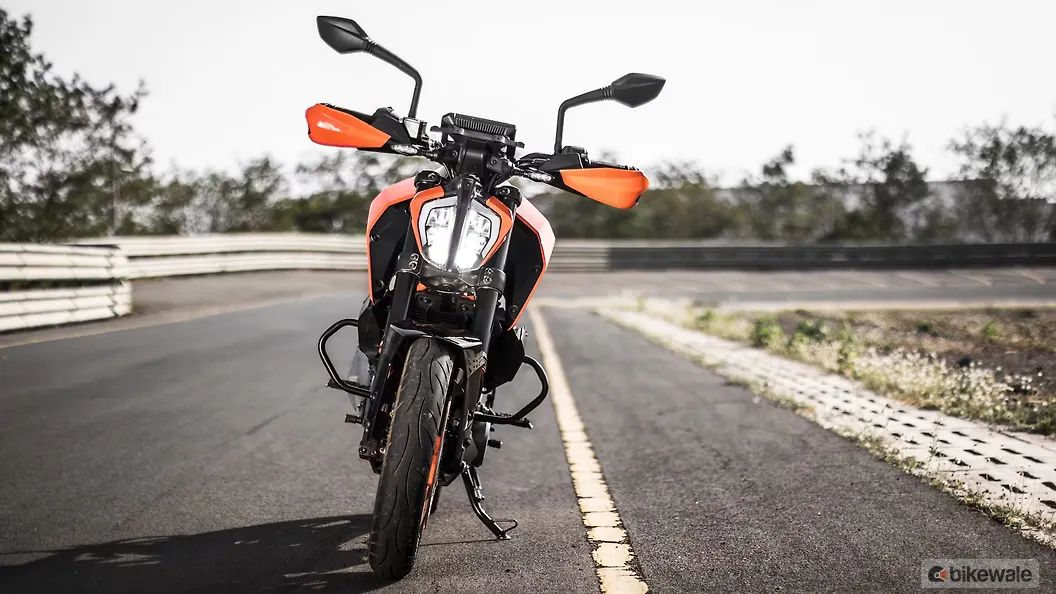 Images of KTM 390 Duke [2021] | Photos of 390 Duke [2021] - BikeWale