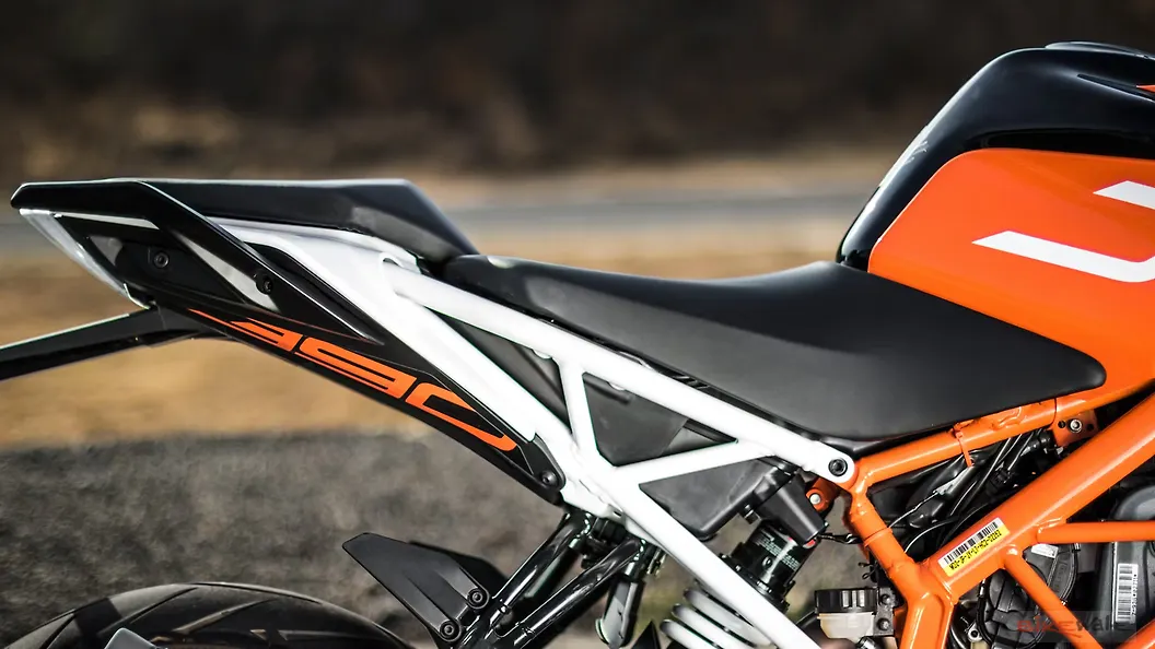 KTM 390 Duke [2021] Exterior Image – BikeWale