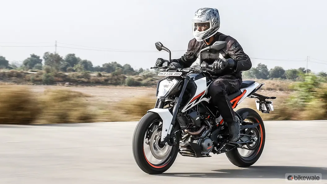 KTM 250 Duke [2021] Rear Suspension Image – BikeWale