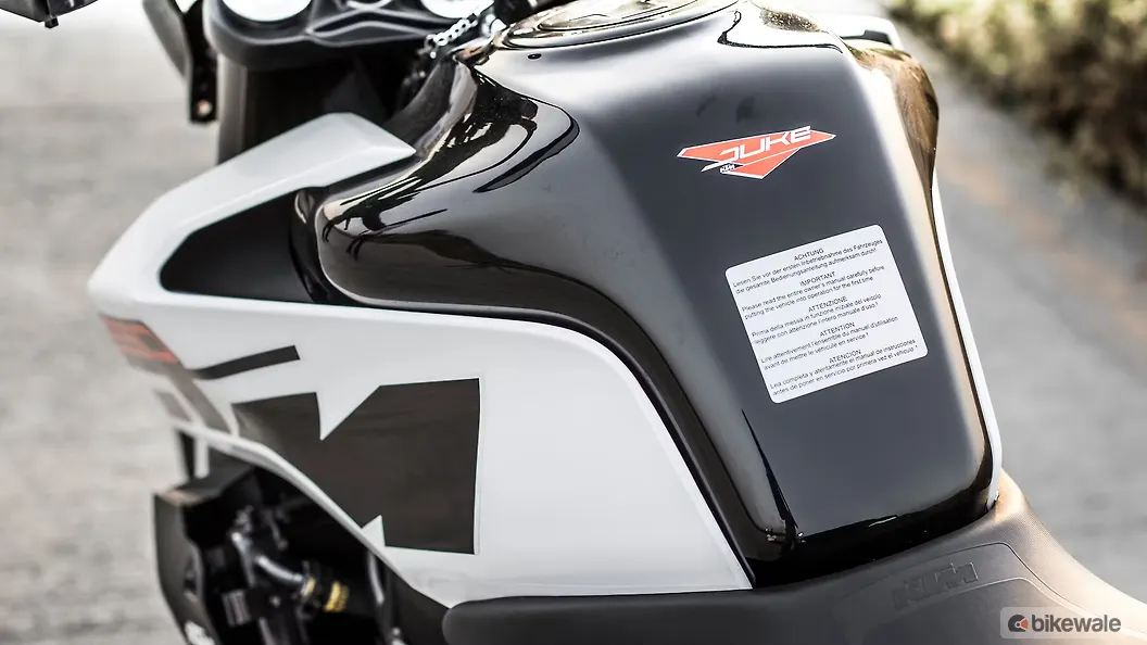 KTM 250 Duke [2021] Action Image – BikeWale