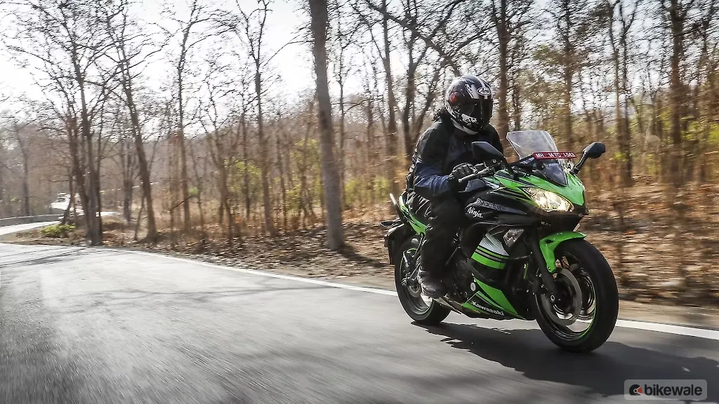 Kawasaki Ninja 650 [2018-2019] Cornering Image – BikeWale