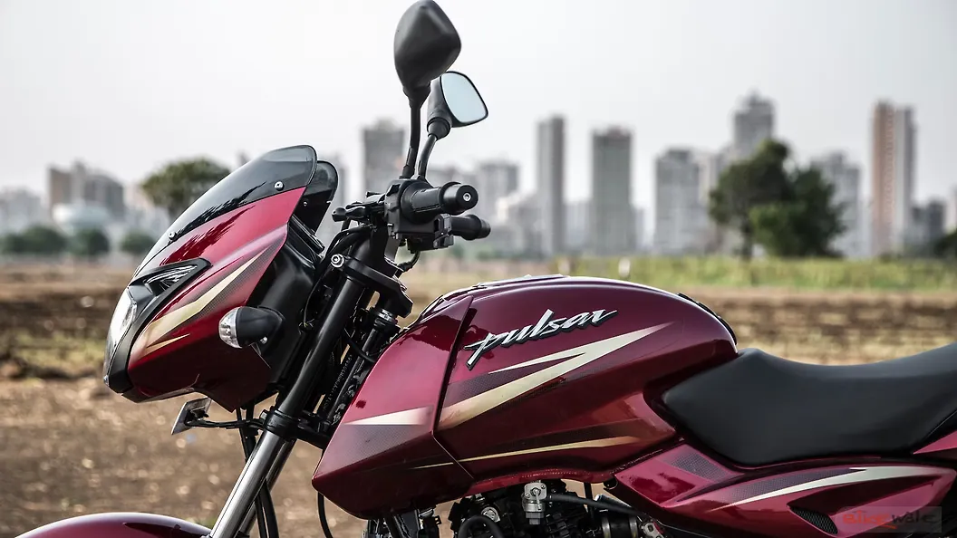 Bajaj Pulsar 150 Front Image – BikeWale
