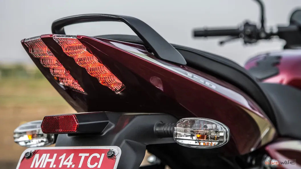 Bajaj Pulsar 150 Rear Three-Quarter Image – BikeWale