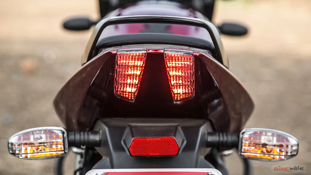 Bajaj Pulsar 150 Mirror Image – BikeWale