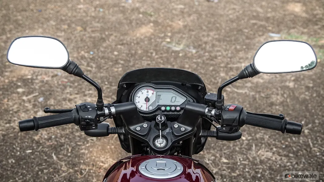 Bajaj Pulsar 150 Front Image – BikeWale