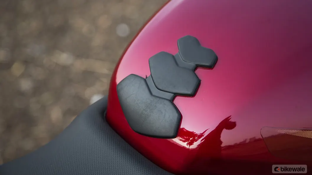Bajaj Pulsar 150 Tank Image – BikeWale