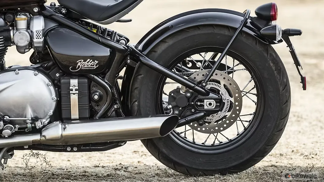 Triumph Bonneville Bobber [2019-2020] Handlebar Image – BikeWale