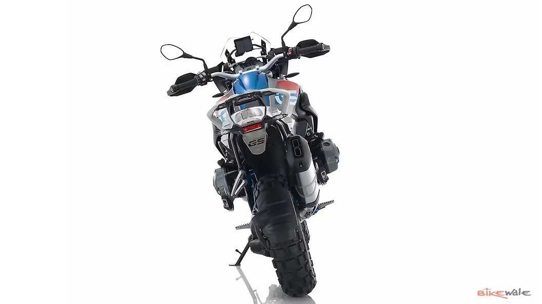 BMW R1200 GS Rear Three-Quarter Image – BikeWale