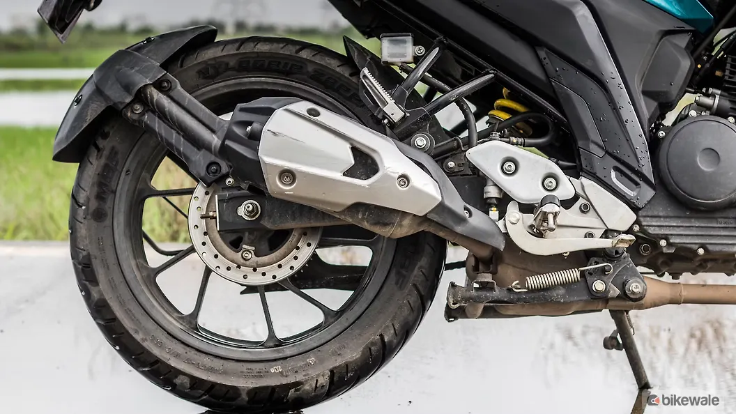 Yamaha FZ25 Action Image – BikeWale
