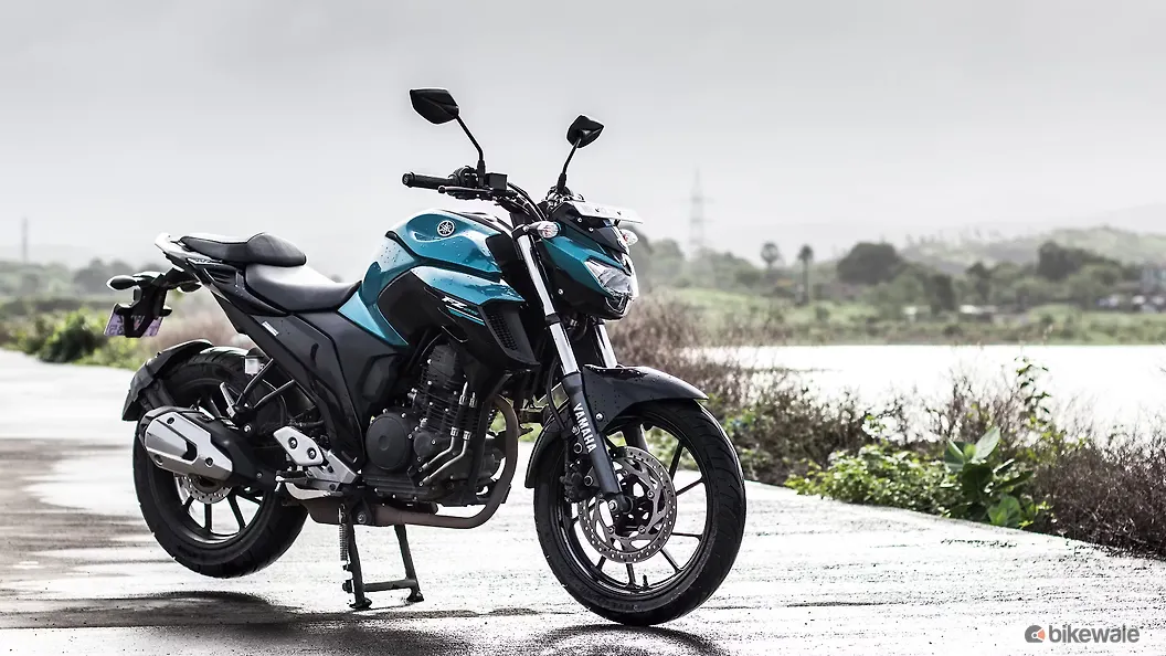 Yamaha FZ25 Action Image – BikeWale