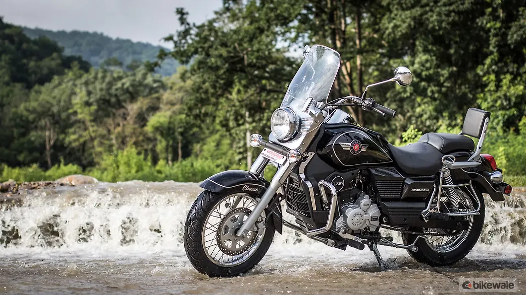UM Renegade Classic Action Image – BikeWale