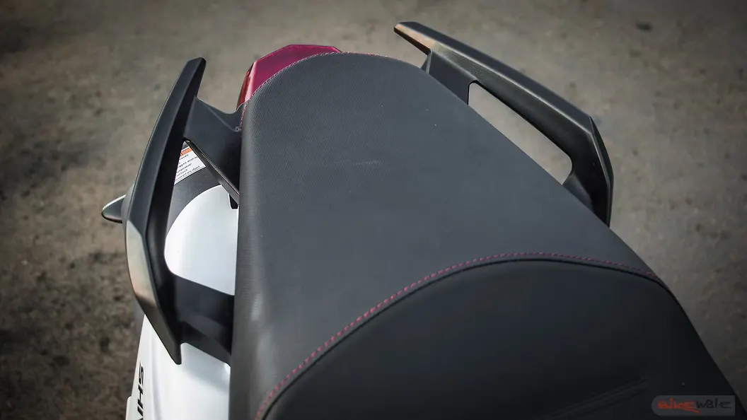 Aprilia Shiver 900 Action Image – BikeWale