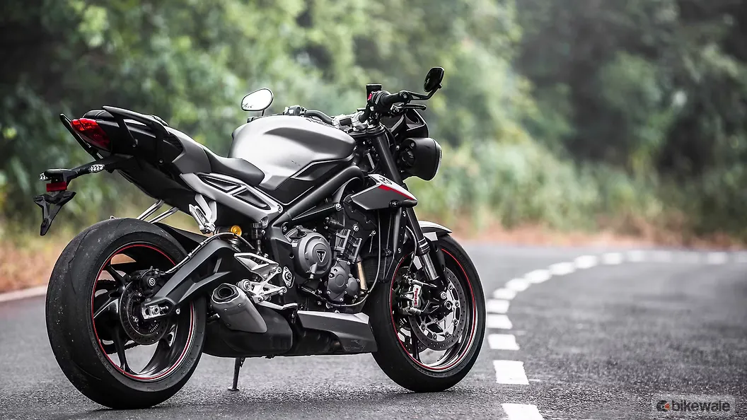 Images of Triumph Street Triple RS [2018-2019] | Photos of Street ...