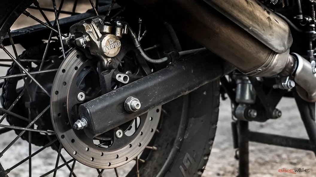 Royal Enfield Himalayan Rear Three-Quarter Image – BikeWale