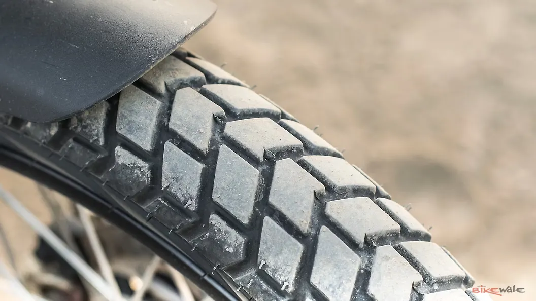Royal Enfield Himalayan Wheels-Tyres Image – BikeWale