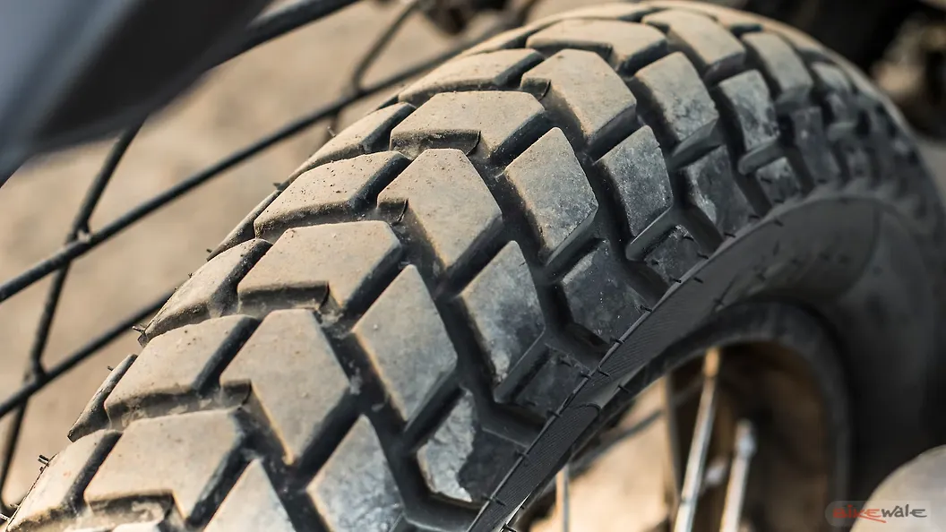 Royal Enfield Himalayan Wheels-Tyres Image – BikeWale