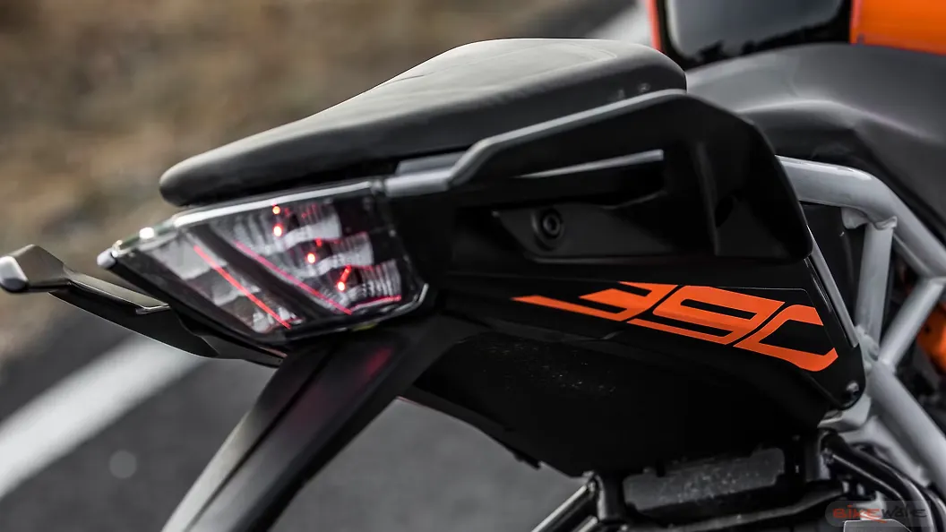 KTM 390 Duke [2021] Tail Lamp Image – BikeWale