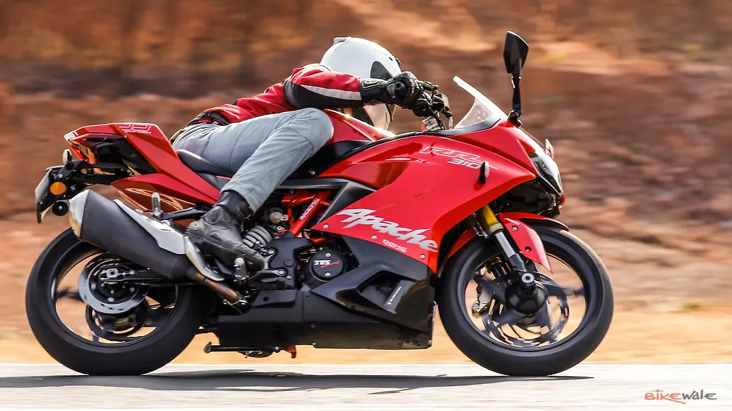 TVS Apache RR310 Action Image – BikeWale