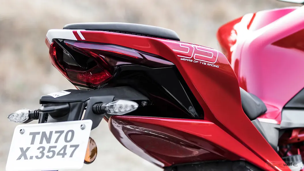 TVS Apache RR310 Action Image – BikeWale