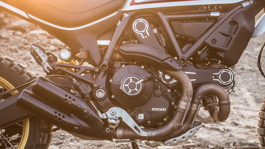 Ducati Scrambler Desert Sled [2018] Wheels-Tyres Image – BikeWale