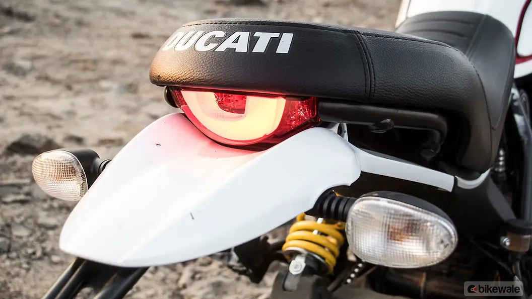Ducati Scrambler Desert Sled [2018] Wheels-Tyres Image – BikeWale