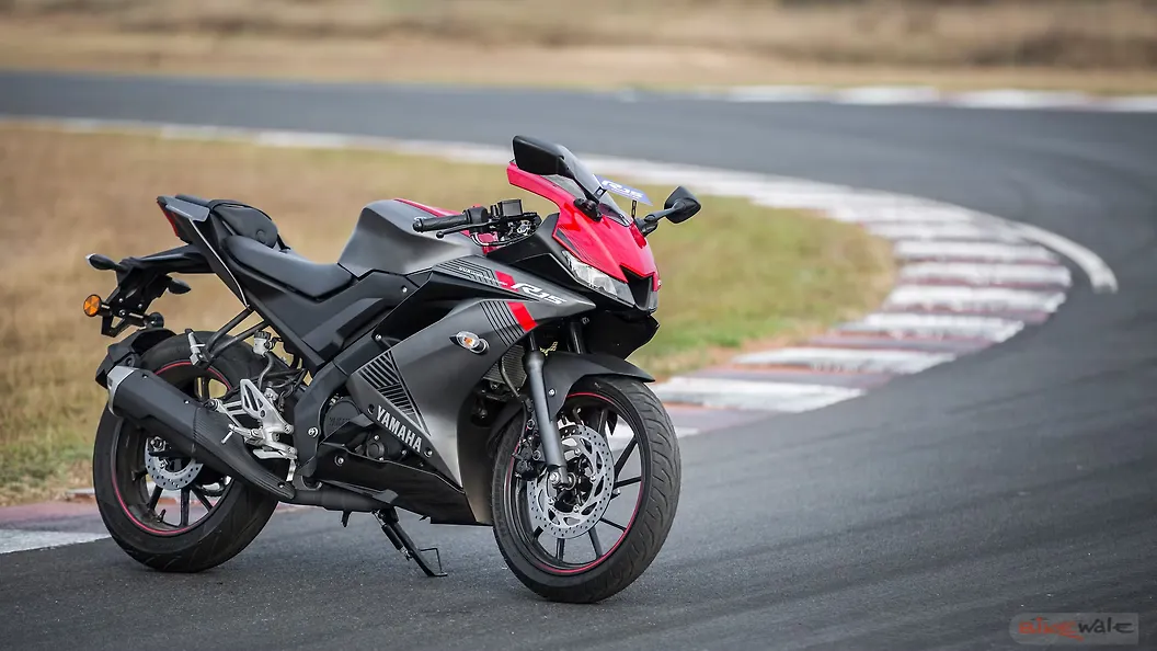 Yamaha YZF R15 V3 Wheels-Tyres Image – BikeWale