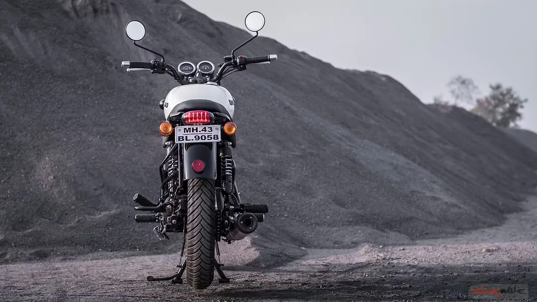 Royal Enfield Thunderbird 350X Action Image – BikeWale