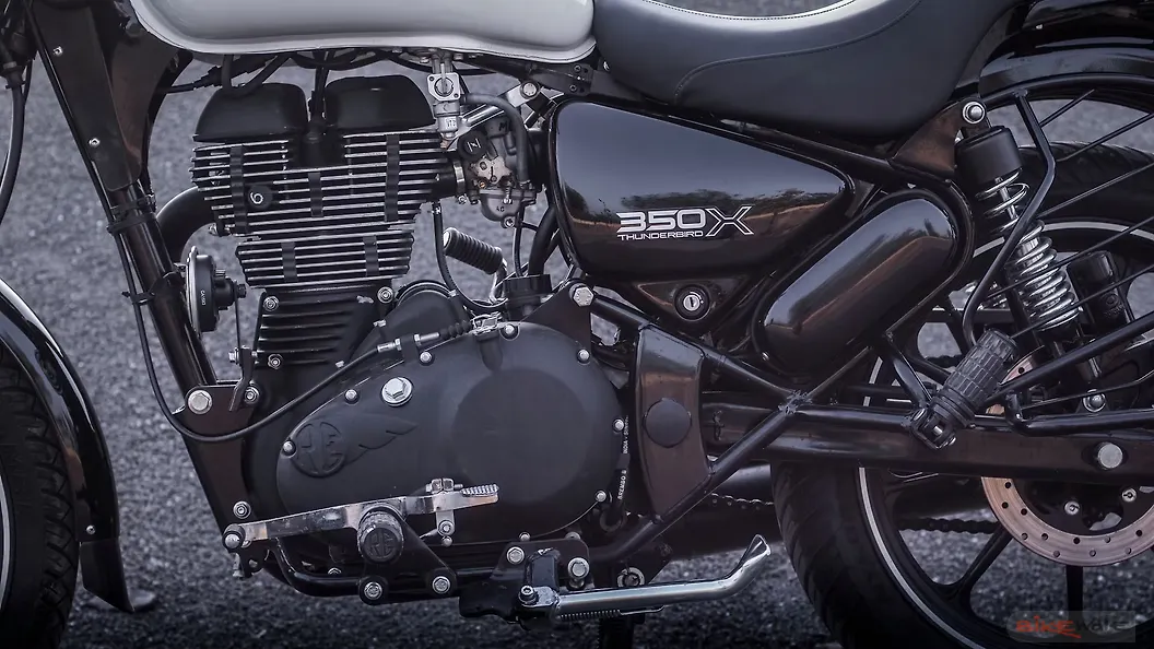 Royal Enfield Thunderbird 350X Action Image – BikeWale