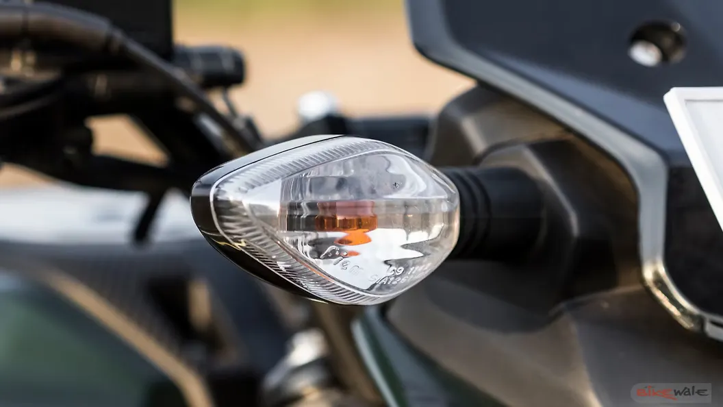 Honda X-Blade Left Side View Image – BikeWale