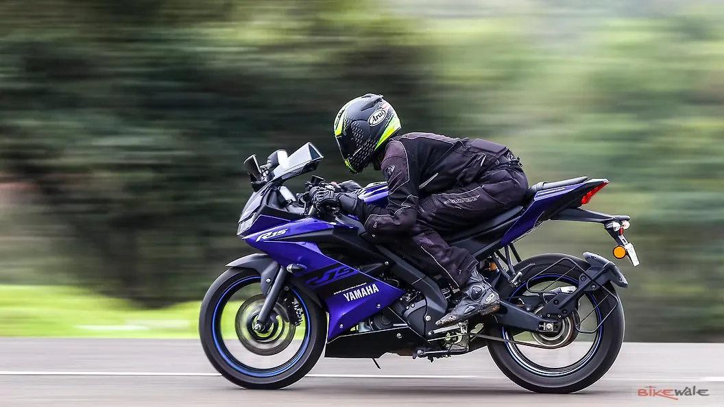 Yamaha YZF R15 V3 Wheels-Tyres Image – BikeWale