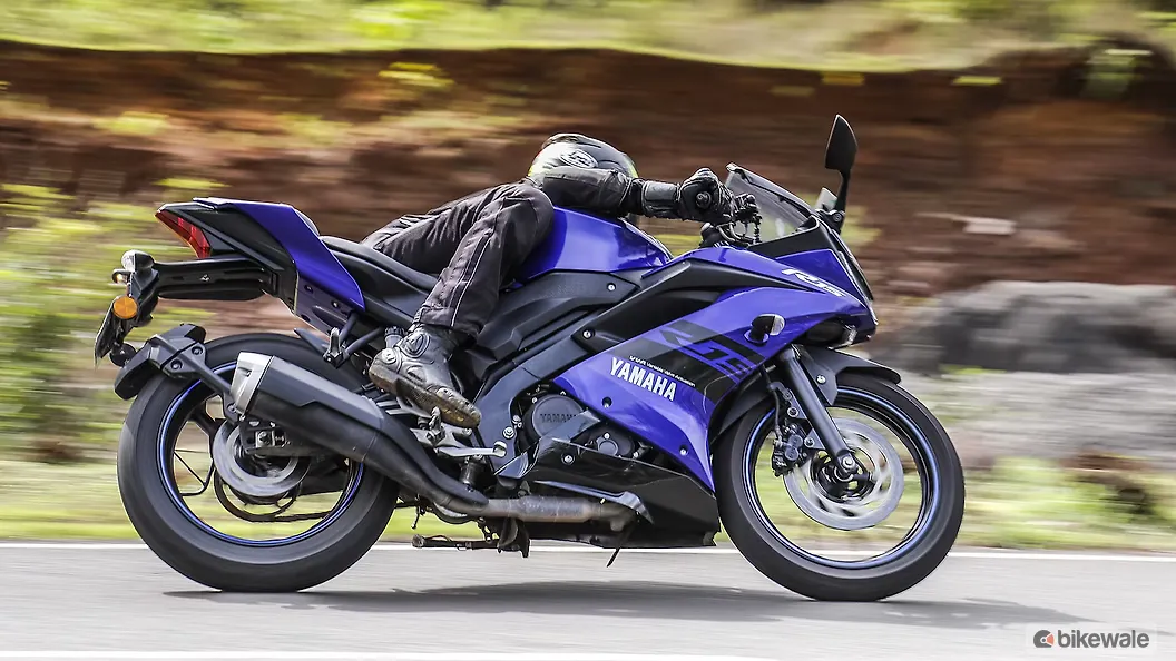 Yamaha YZF R15 V3 Wheels-Tyres Image – BikeWale