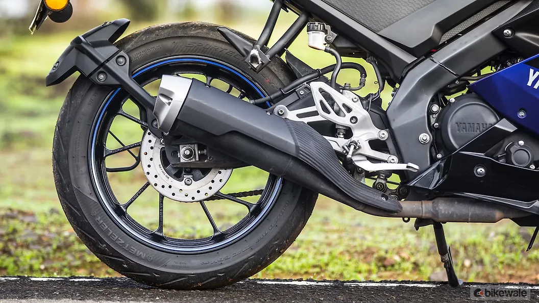 Yamaha YZF R15 V3 Wheels-Tyres Image – BikeWale
