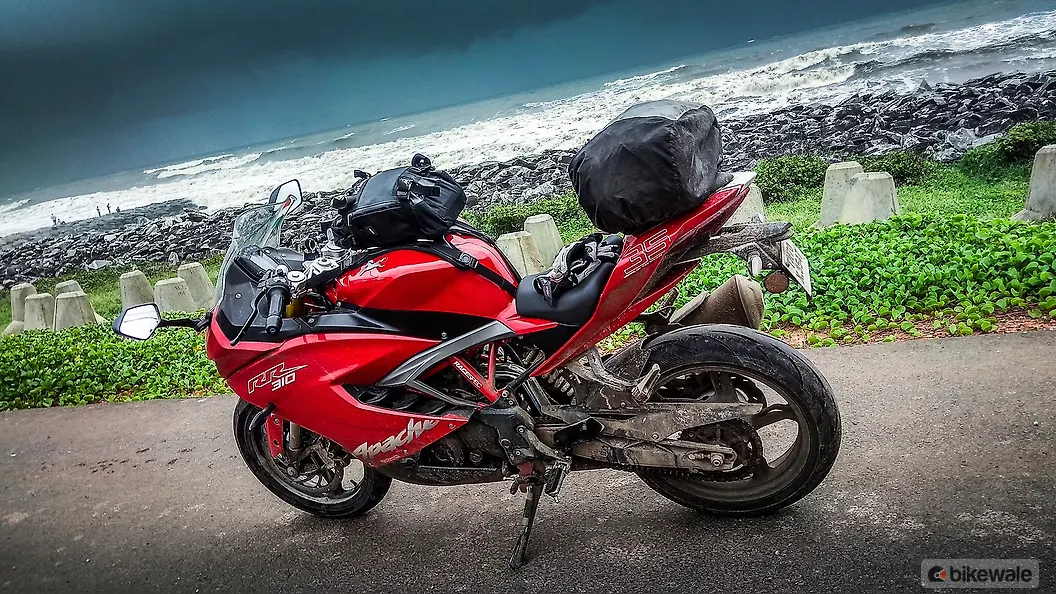 TVS Apache RR 310 Action Image – BikeWale