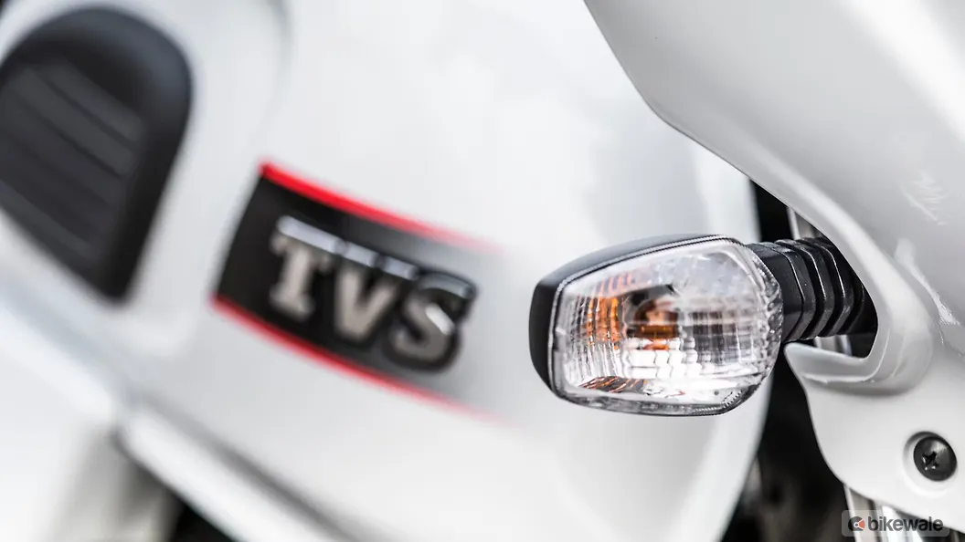 TVS Radeon Action Image – BikeWale