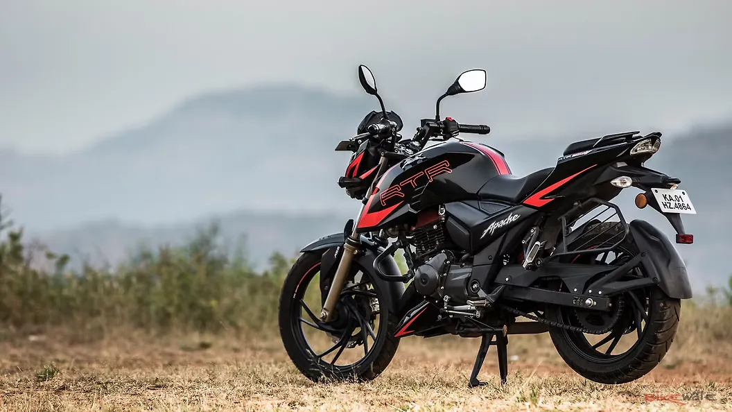 TVS Apache RTR 200 4V Action Image – BikeWale