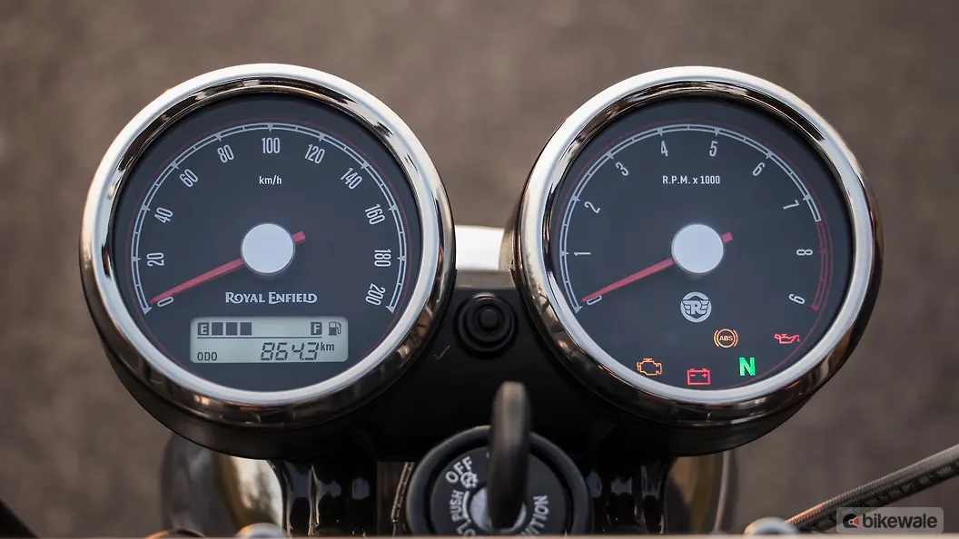 Royal Enfield Interceptor 650 Action Image – BikeWale