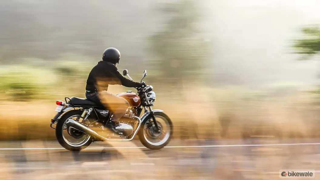 Royal Enfield Interceptor 650 Action Image – BikeWale
