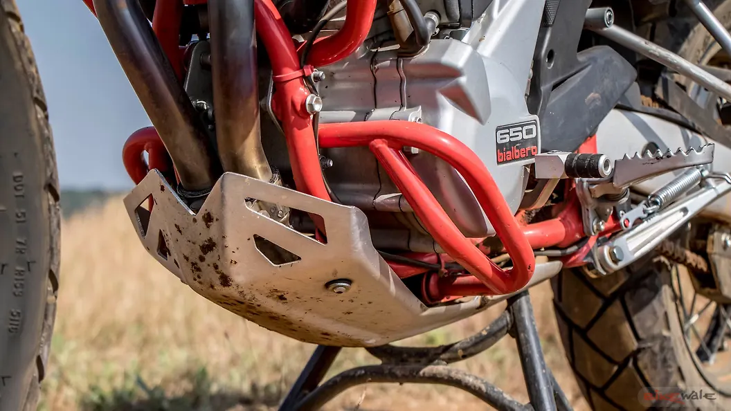 SWM Superdual T Action Image – BikeWale