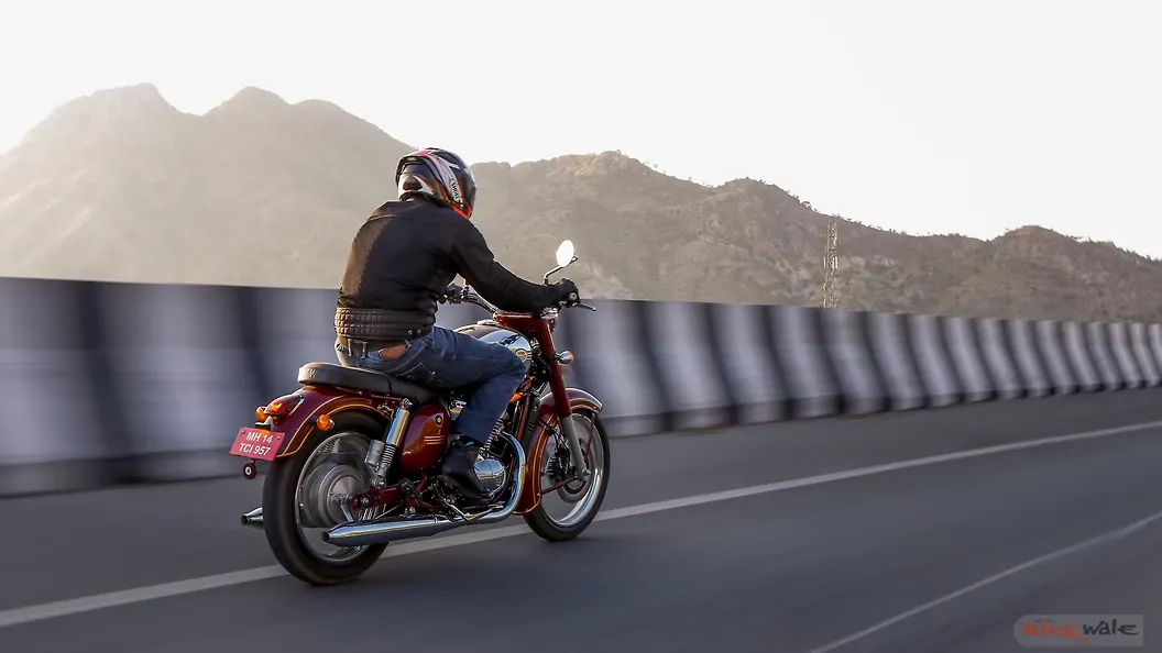 Jawa Standard Exterior Image – BikeWale