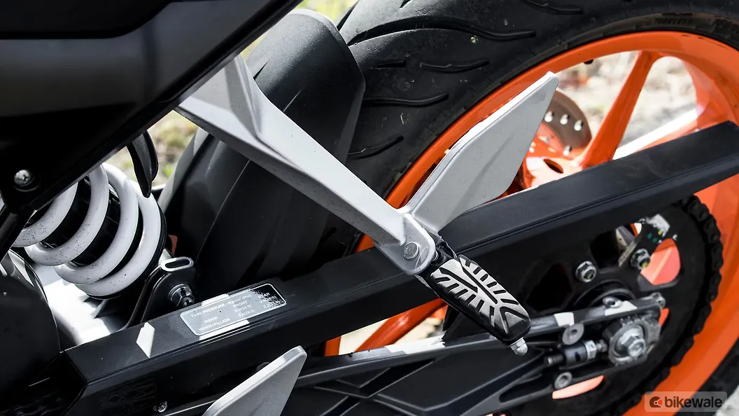 KTM 125 Duke [2021] Rear Image – BikeWale