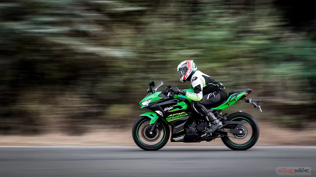 Kawasaki Ninja 400 Side Image – BikeWale