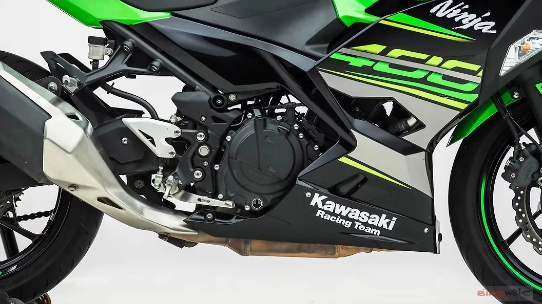 Kawasaki Ninja 400 Rear Three-Quarter Image – BikeWale