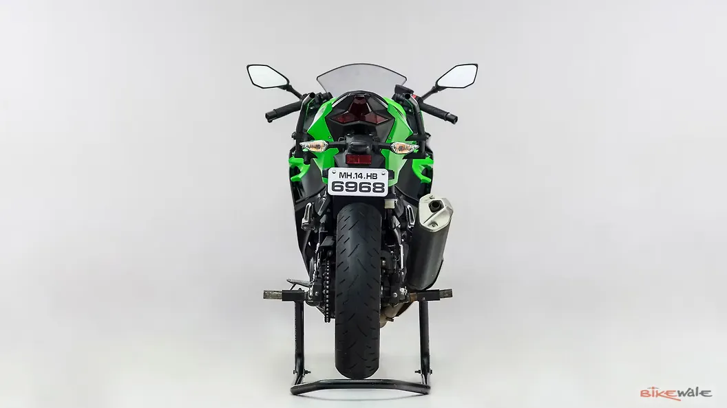 Kawasaki Ninja 400 Swingarm Image – BikeWale