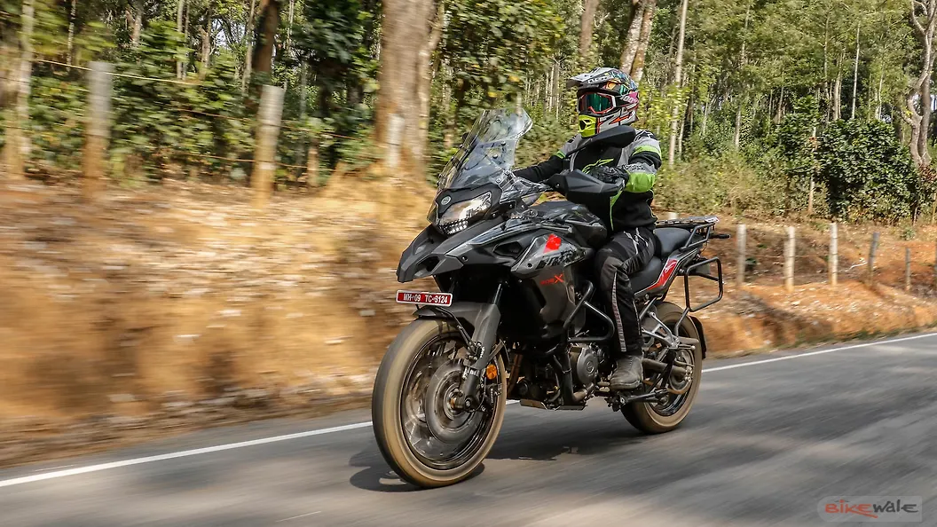 Benelli TRK 502X BS4 Exterior Image – BikeWale