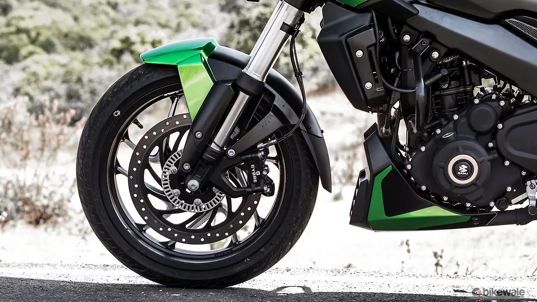 Bajaj Dominar 400 Exterior Image – BikeWale