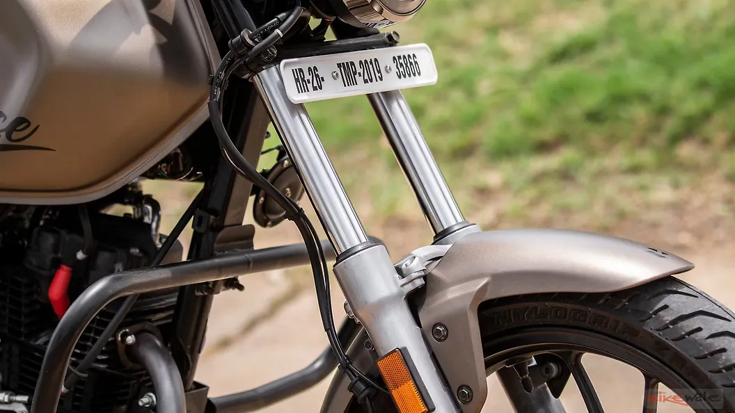 Hero Xpulse 200T Handlebar Image – BikeWale