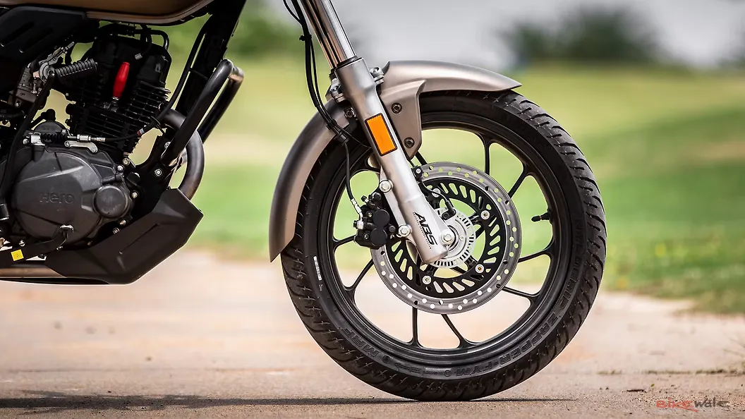 Hero Xpulse 200T Front Wheel & Tyre Image – BikeWale