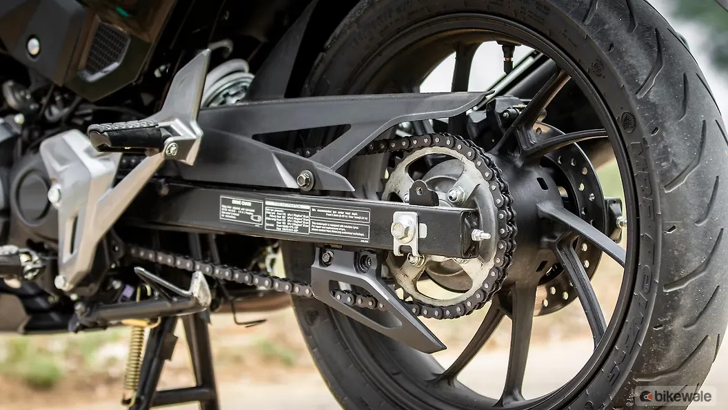 Hero Xpulse 200T Rear Suspension Image – BikeWale