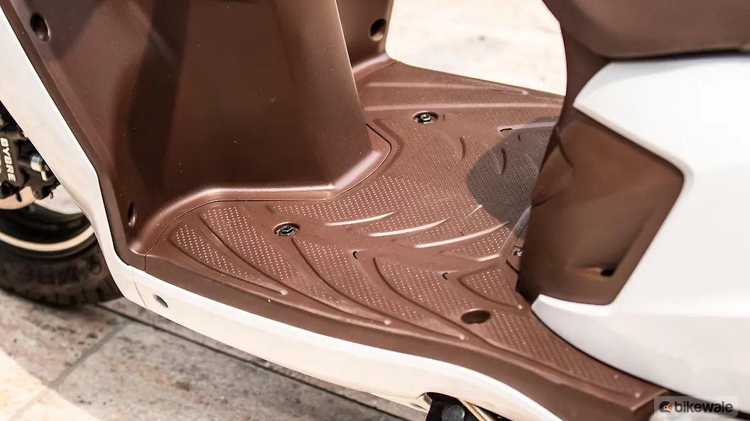 Hero Maestro Edge 125 Exterior Image – BikeWale