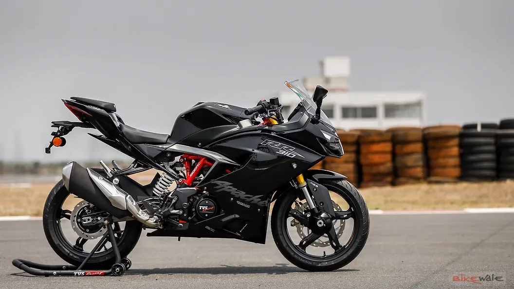 TVS Apache RR310 Action Image – BikeWale